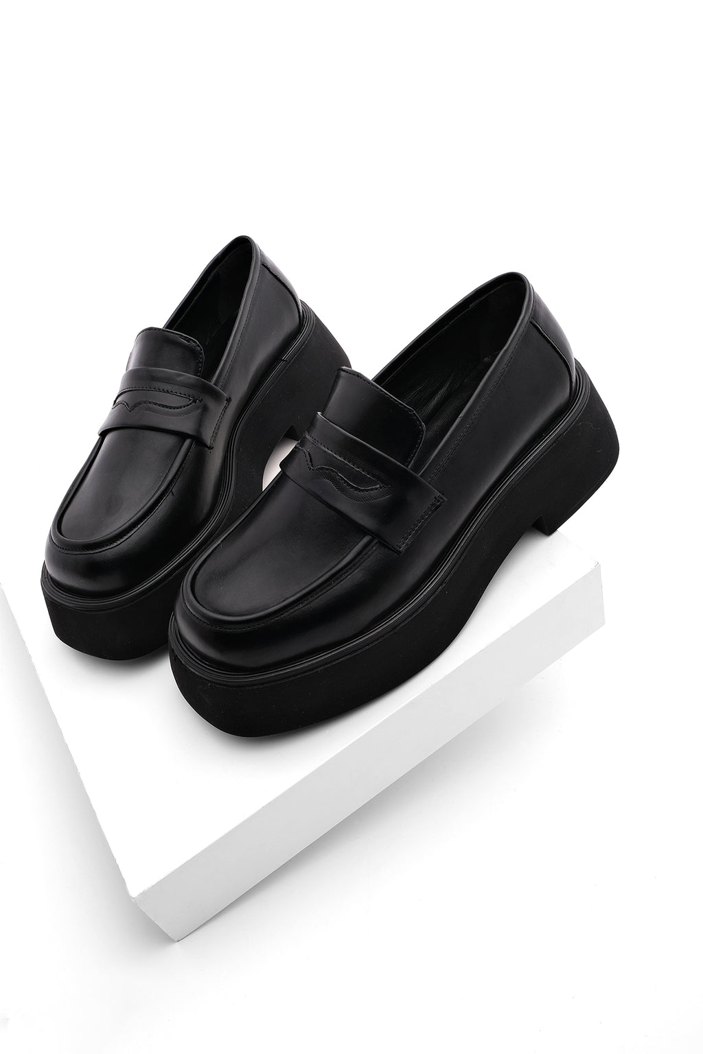 Kadın Loafer Kalın Taban Günlük Ayakkabı Rotez Siyah I Marjin